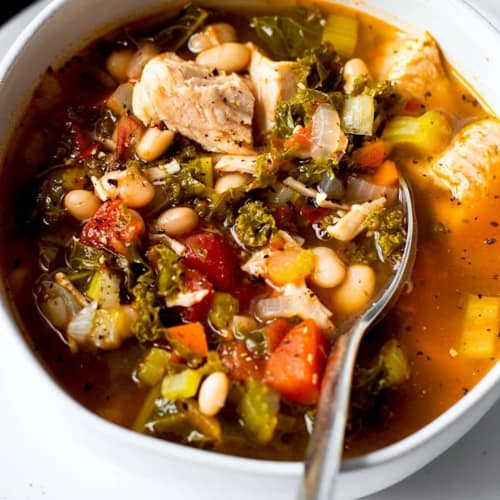 Easy Turkey Kale Soup - Lexi's Clean Kitchen