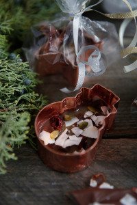 Homemade Bark | Lexi's Clean Kitchen
