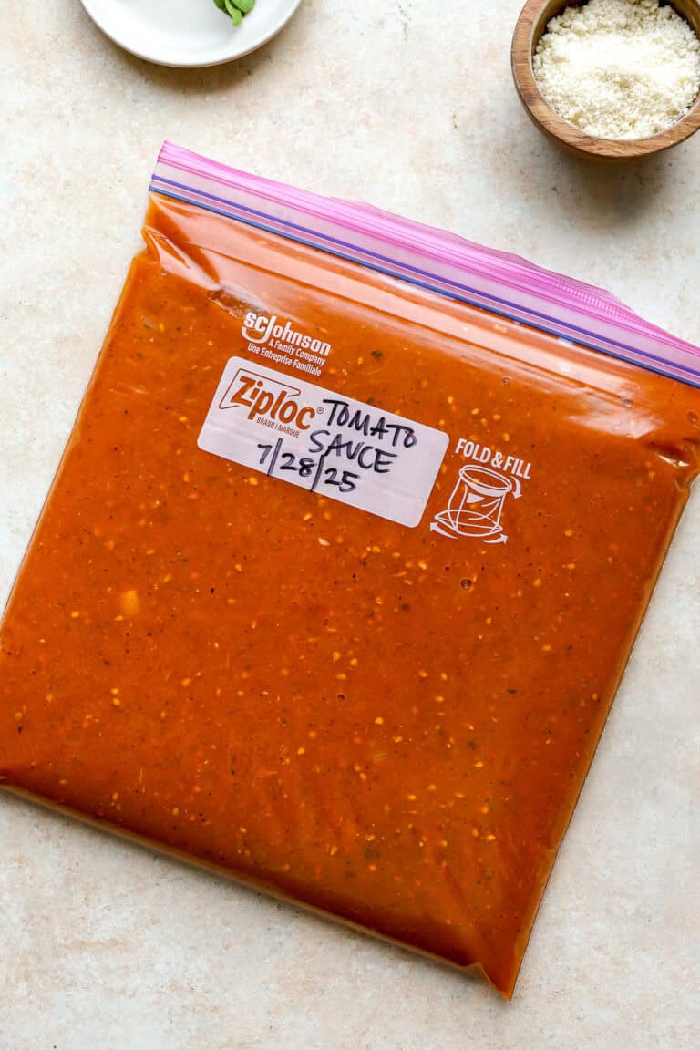 How to Make Tomato Sauce from Fresh Tomatoes