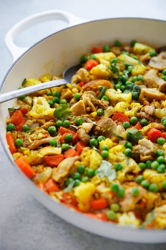 One Pot Turmeric Chicken and Rice - Lexi's Clean Kitchen
