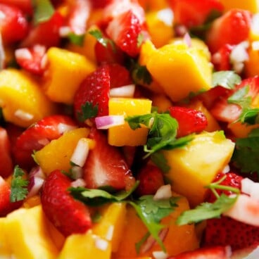 Strawberry and Mango Salsa Chicken - Lexi's Clean Kitchen