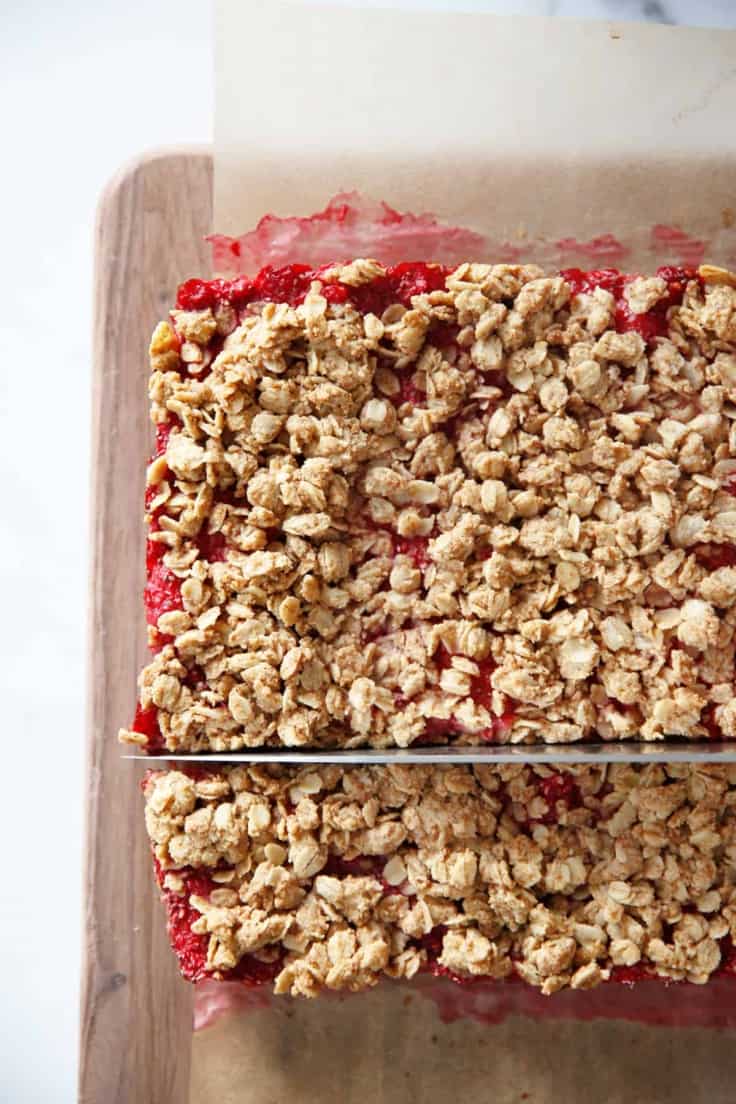How to Make a Parchment Paper Sling - Lexi's Clean Kitchen