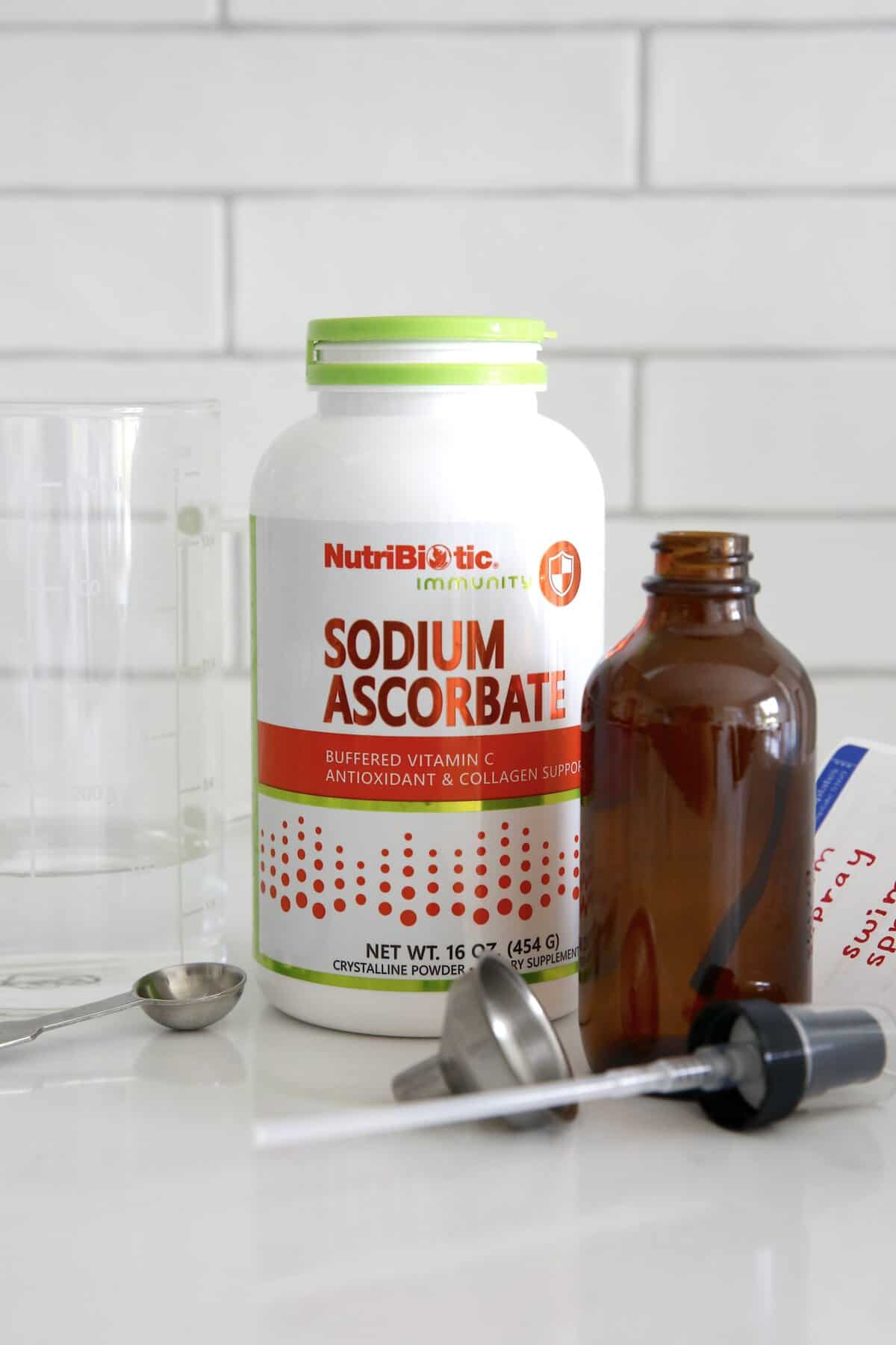 Swim Spray (DIY Chlorine Neutralizer Spray) - Lexi's Clean Kitchen